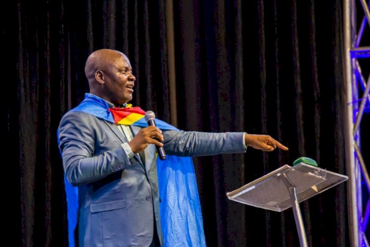 Le Congo est un pays des voleurs (Roland Dalo) - cocorico.cd